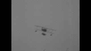 XD79234 1920s-30s U.S. NAVY AVIATION HOME MOVIES CURTISS MARINE TROPHY ...